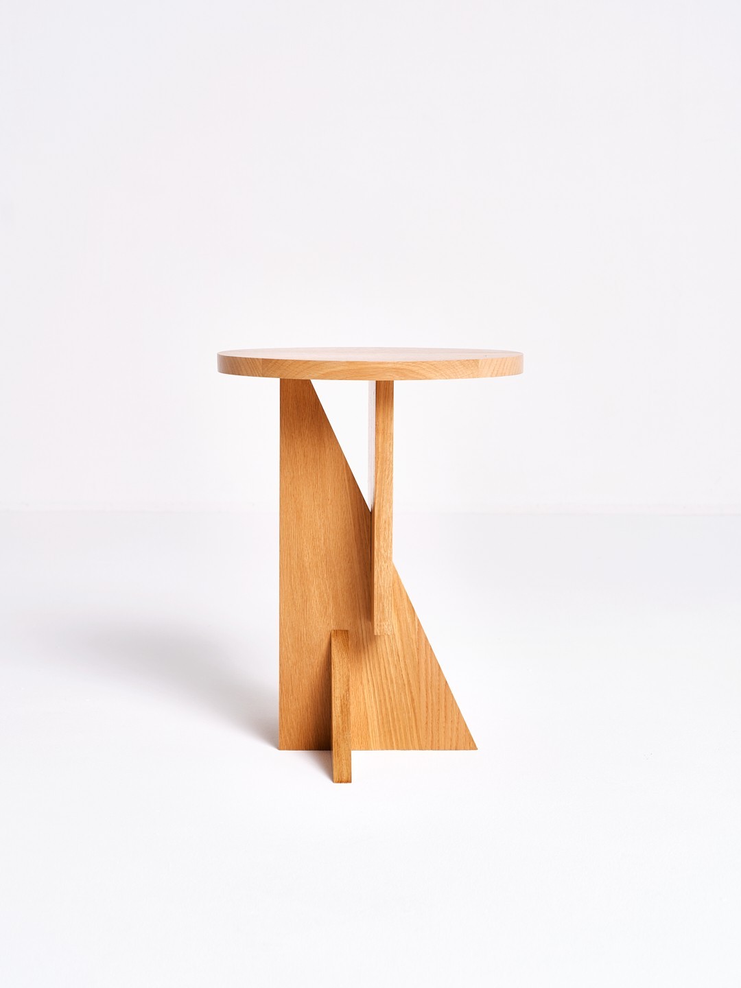 Table Totem Axel CHAY, design en bois